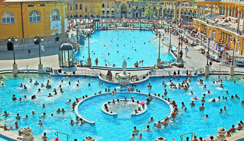 Budapest – le paradis des bains | guide francophone budapest
